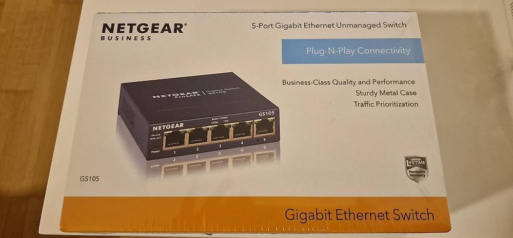 Netgear Business 5 Port Gigabit Ethernet Unmanaged Switch (Neu und ...