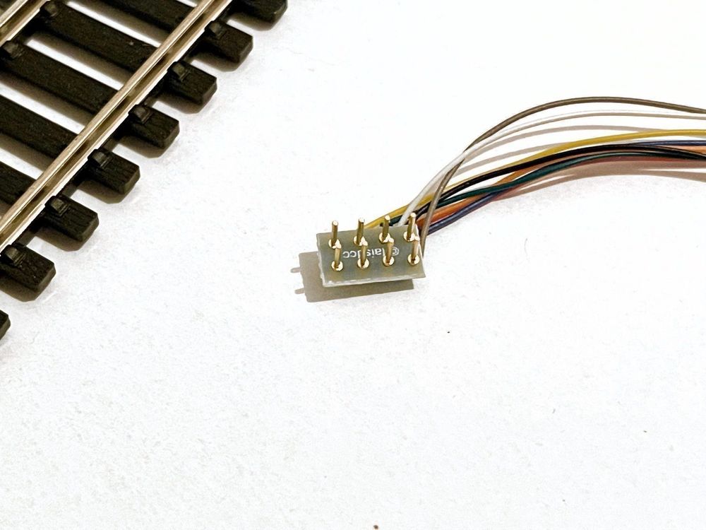 DCC-Decoder (NEM652, 8-polig) für H0 (Neu und originalverpackt) in ...