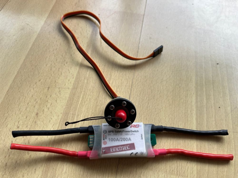 Emcotec Hacker Safety Power Switch SPS 100A / 200A (Gebraucht) in ...