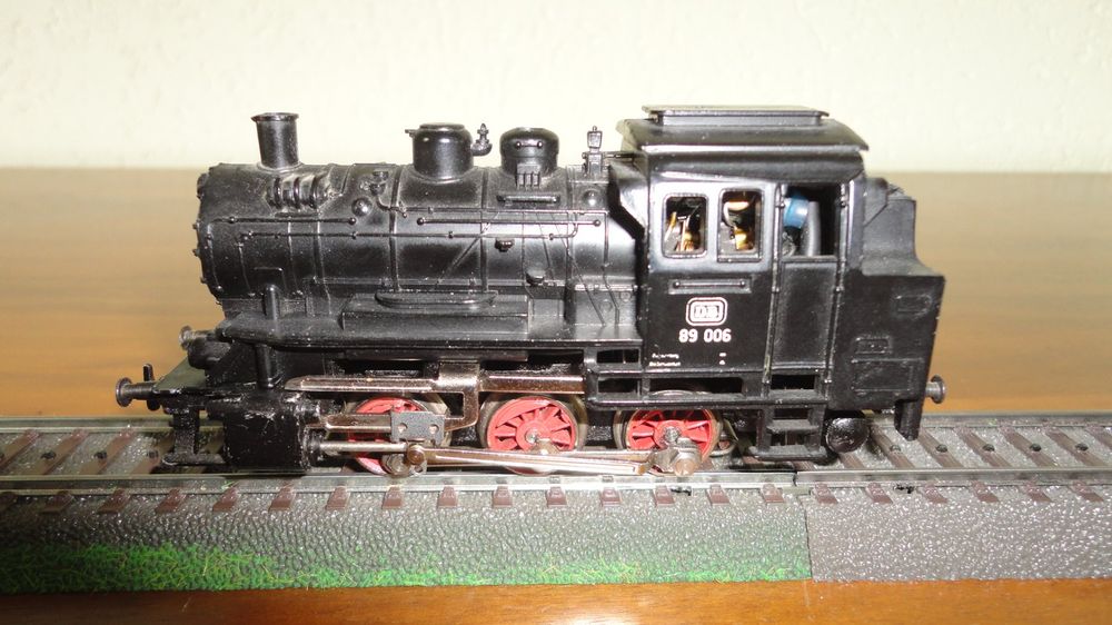 kleine Dampflok BR90 schwarz DB Märklin HO Wechselstrom (Gebraucht) in ...