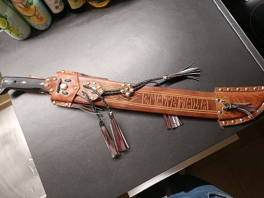 Machette "Guatemala" avec étui en cuir (D'occasion) à Monthey pour CHF ...