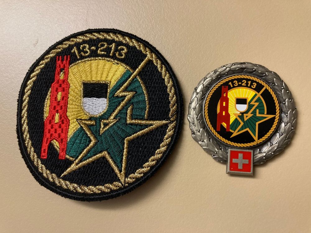 Emblem und Badge: Inf Uem Schulen 13/213 Freiburg - CH Armee | Kaufen auf Ricardo