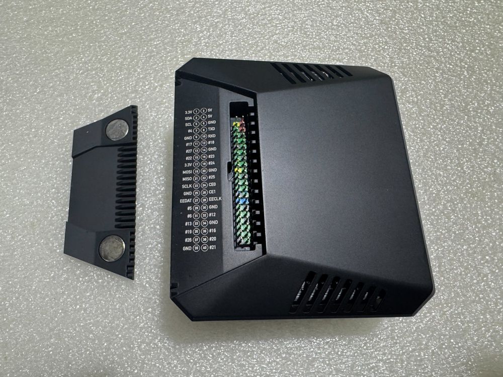 Raspberry Pi 5 – 8GB RAM + Argon ONE V3 Gehäuse + 256GB NVMe (Gebraucht ...