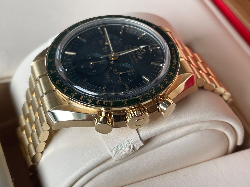 Omega Speedmaster yellow gold green dial - full set | Kaufen auf Ricardo
