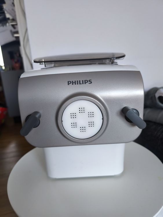 Machine à Pâtes Philips, 4 embouts différents (Gebraucht) in Fully für ...