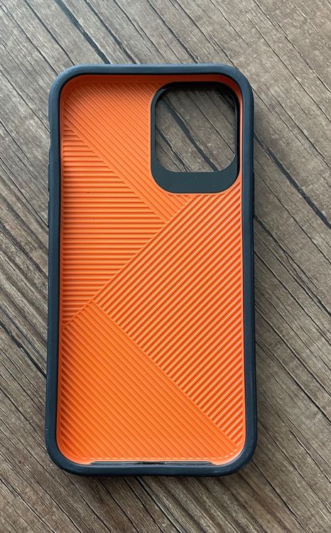 Cover für iPhone12 von gear4 | Kaufen auf Ricardo