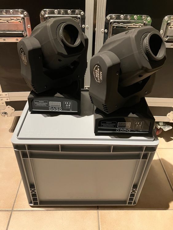 Moving Head Set (Neu (gemäss Beschreibung)) in Galgenen für CHF 290 ...