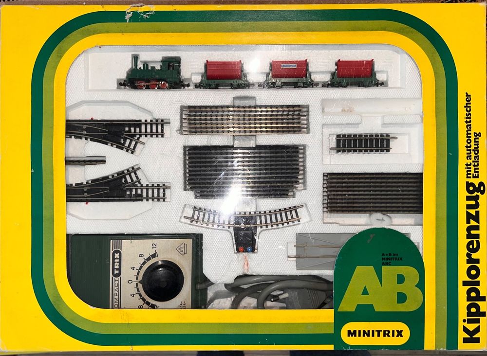 Zugset - Minitrix - Kipplorenzug (1042) (Gebraucht) in Basel für CHF 90 ...