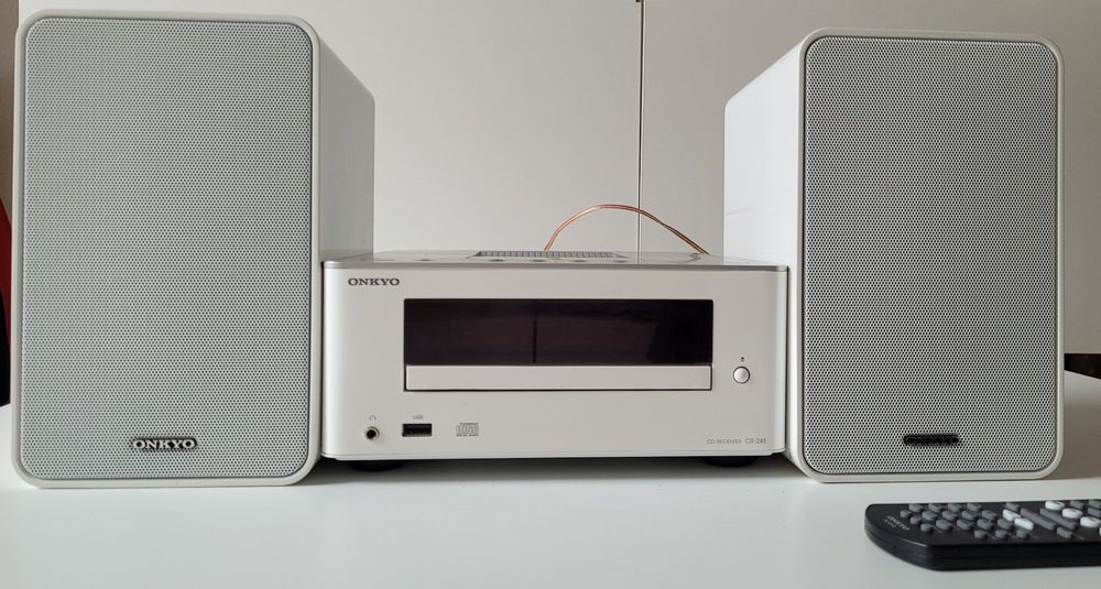ONKYO CR-245 CD-Hi-Fi-Mini-System, mit Fernbedienung, weiss (Gebraucht) in Aesch LU für CHF 75 ...