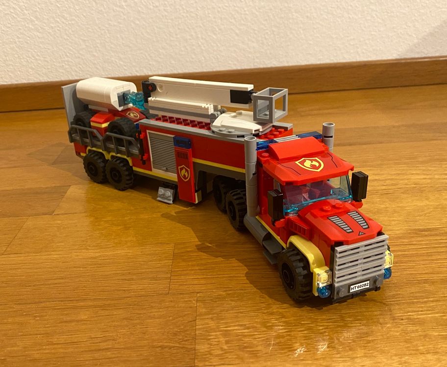 LEGO City 60282 Feuerwehr Grosseinsatz Fire Command Unit (Gebraucht) in ...