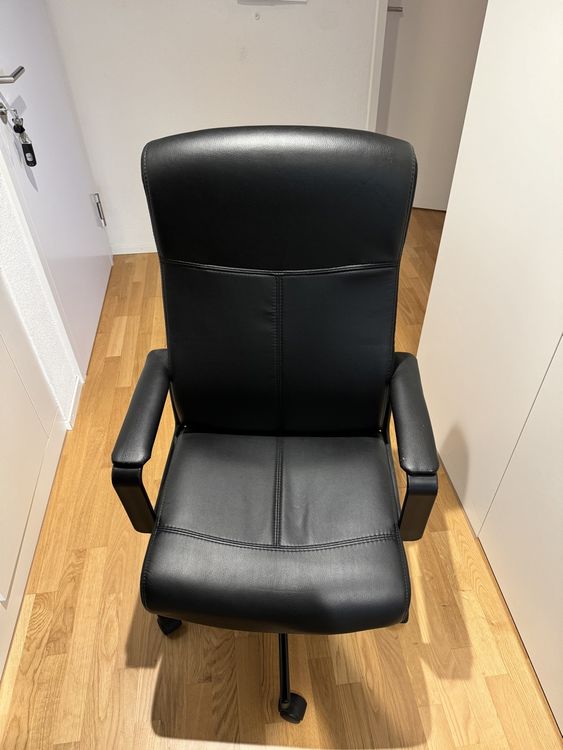 Chaise de bureau ergonomique noire (Gebraucht) in Wabern für CHF 20 – nur Abholung auf Ricardo ...
