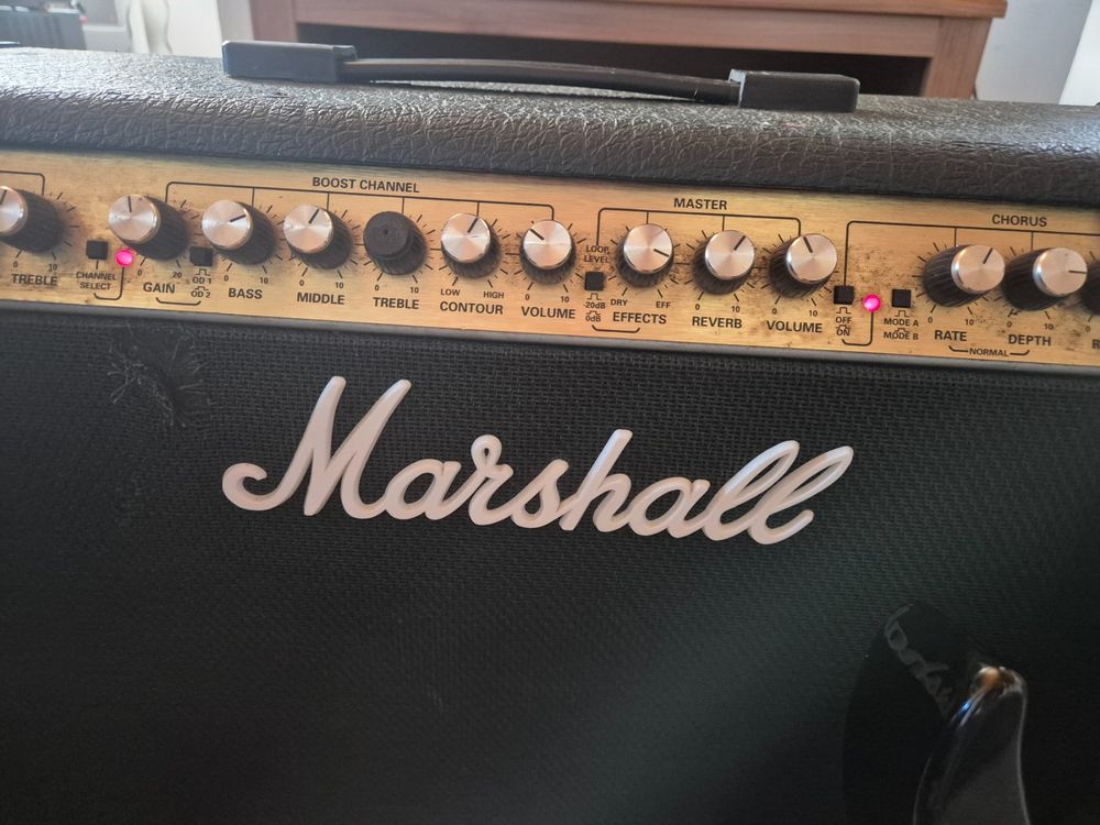 Marshall 8280 ValveState Bi-Chorus ampli (D'occasion) à Essertes pour ...