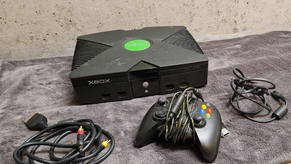 X-Box Classic Konsole mit 1 Controller (Gebraucht) in Jona für CHF 35 ...
