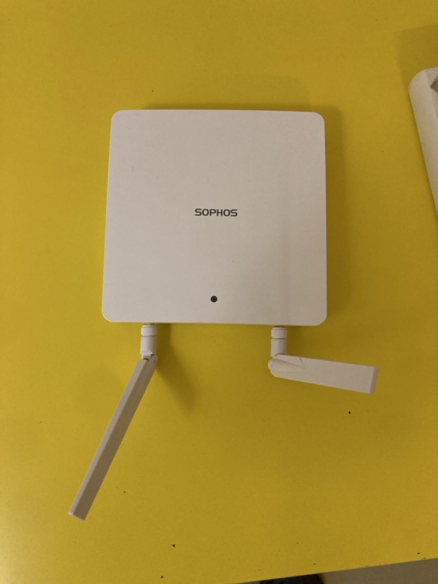 Sophos AP 55 Rev. 1 WLAN Access Point (Gebraucht) in Mönthal für CHF 1 ...