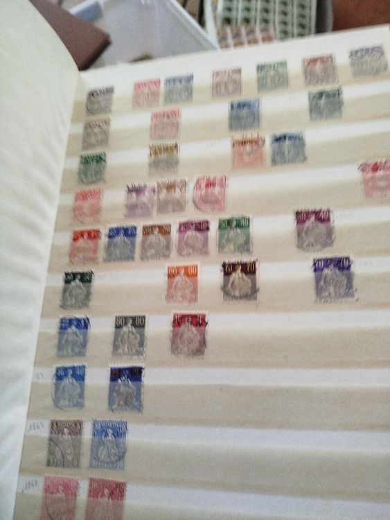 album de timbres suisses (D'occasion) à Châtel St Denis pour CHF 30 – avec livraison | Acheter ...