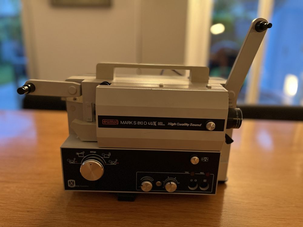Eumig Mark S 810 D LUX - Normal 8 & Super 8 Tonprojektor (Gebraucht) in Eglisau für CHF 1 – nur ...
