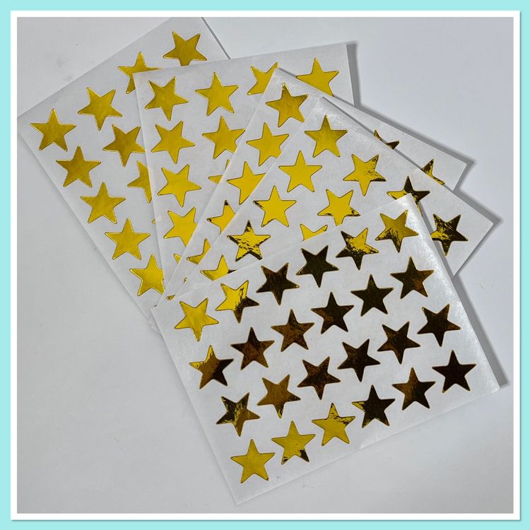 Goldene Stern Sticker selbstklebend, 5 Bögen mit 24 Sternen. (Neu ...