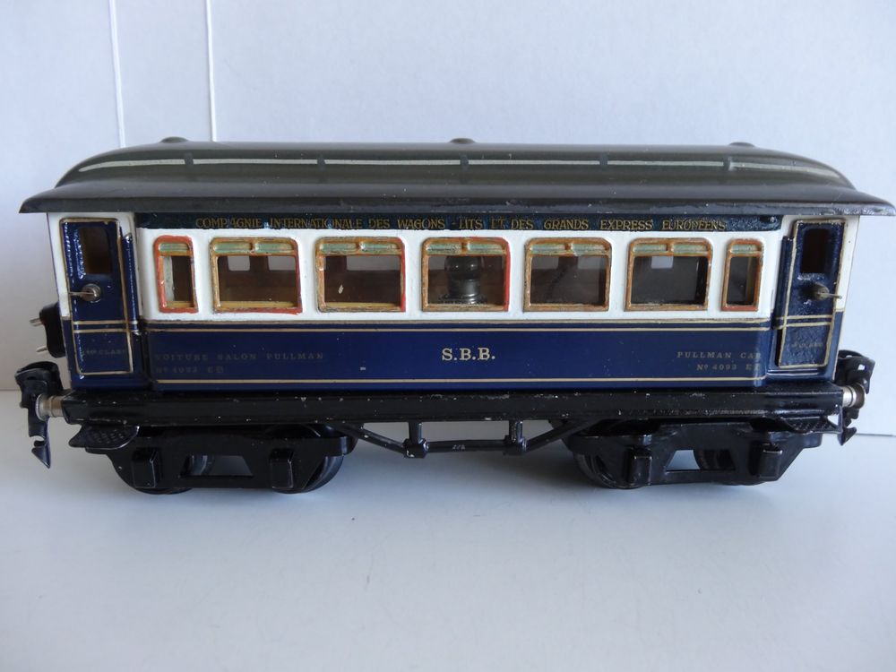 Märklin 1886 blau/crème - Selbstbau (Gebraucht) in Zürich für CHF 28 ...