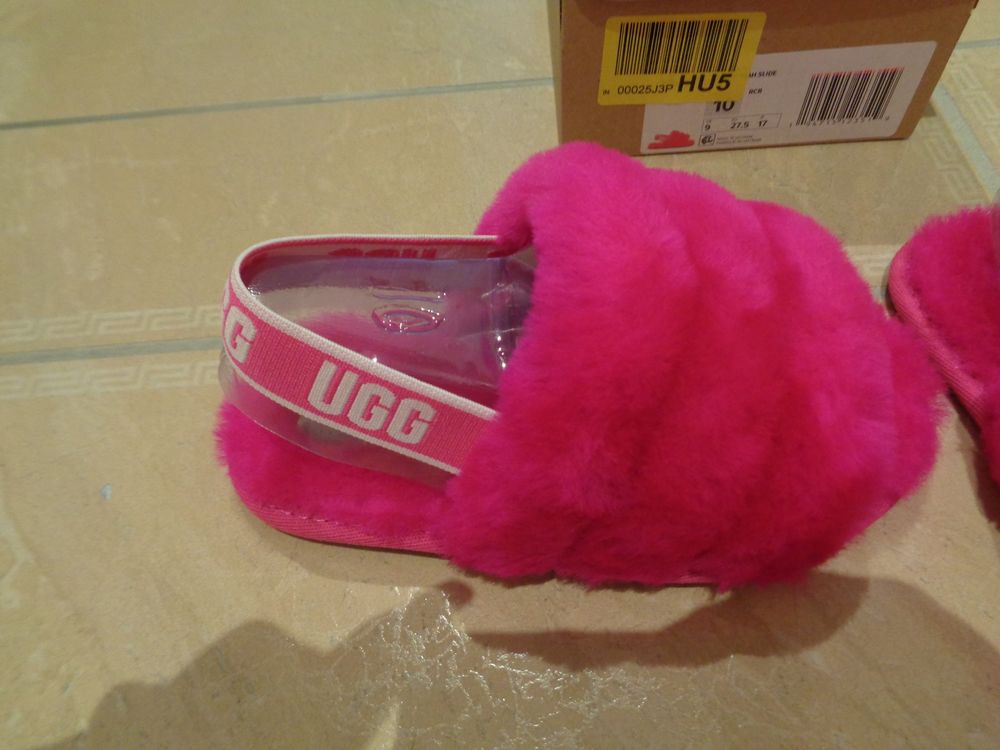 UGG neue Finken, 27.5 (Neu und originalverpackt) in Klingnau für CHF 18 ...