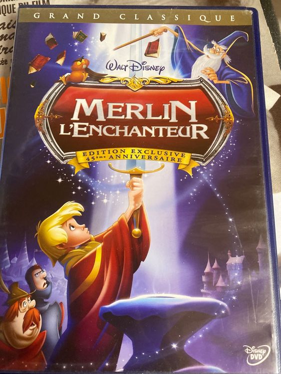 MERLIN L'ENCHANTEUR - WALT DISNEY (Gebraucht) in Le Brassus für CHF 1 ...
