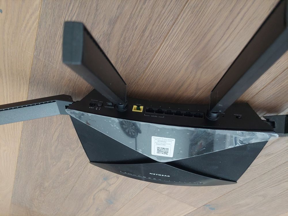 Router Nighthawk X10 (R900) | Kaufen auf Ricardo