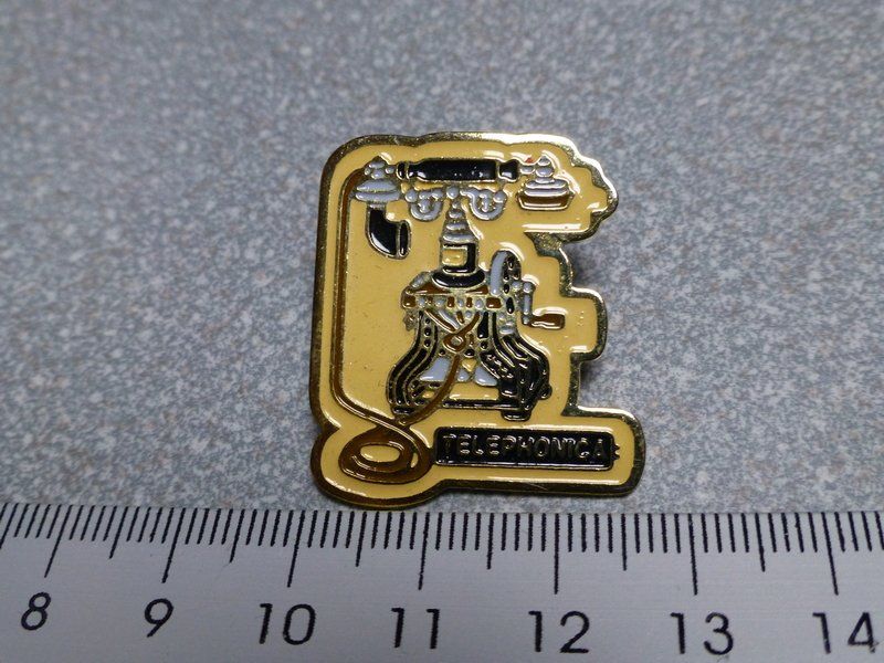 PIN PINS POST PTT TELECOM BRIEFMARKEN (Gebraucht) in Gränichen für CHF ...