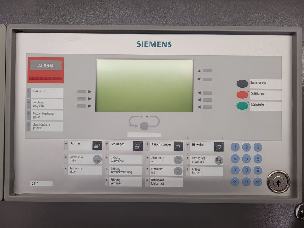 Siemens Brandmeldeanlage Panel CT11 / B3Q686 / B3Q 320 (Gebraucht) in ...