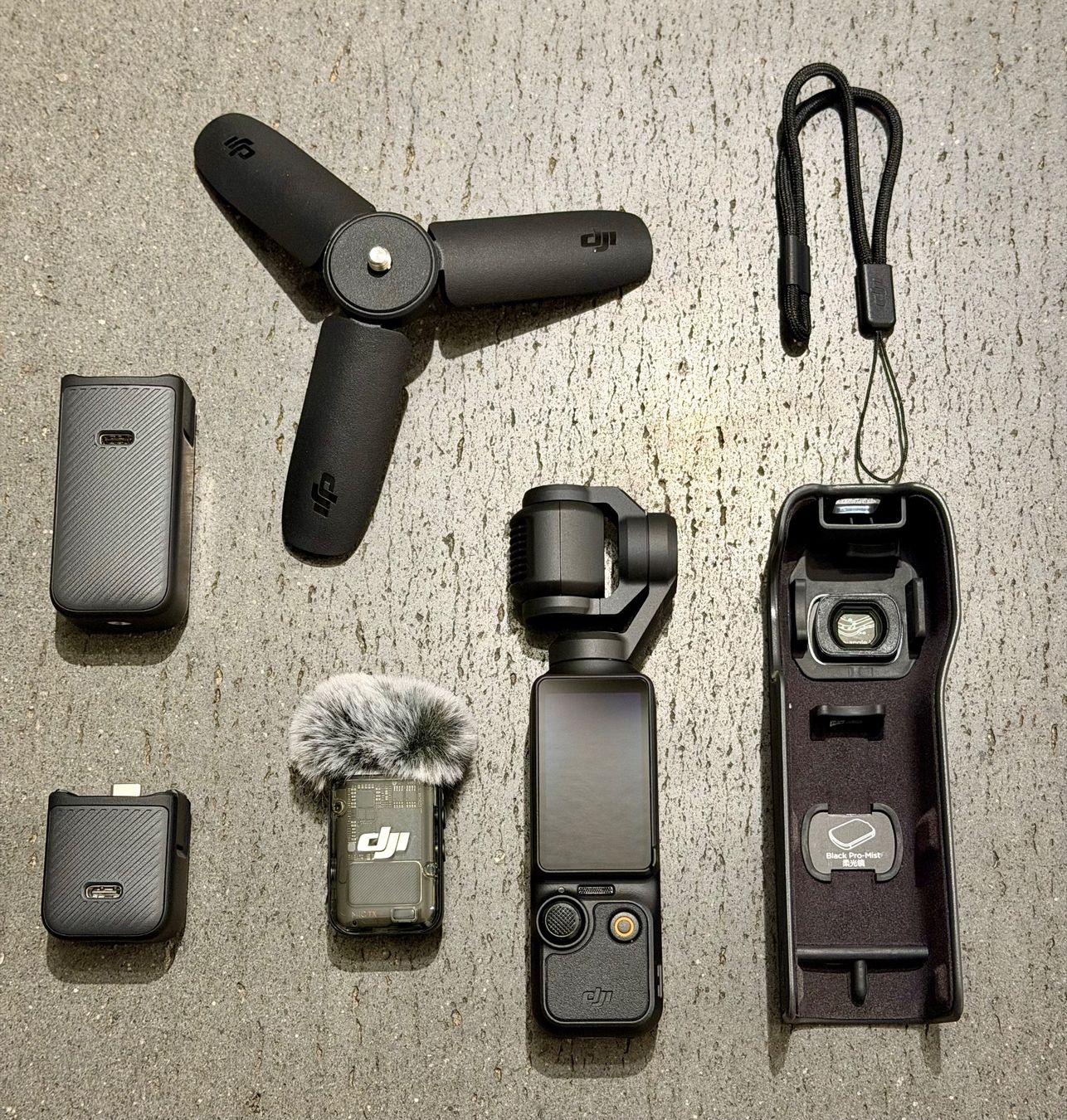 DJI OSMO POCKET 3 CREATOR COMBO WIE NEU! (Neu (gemäss Beschreibung)) in ...