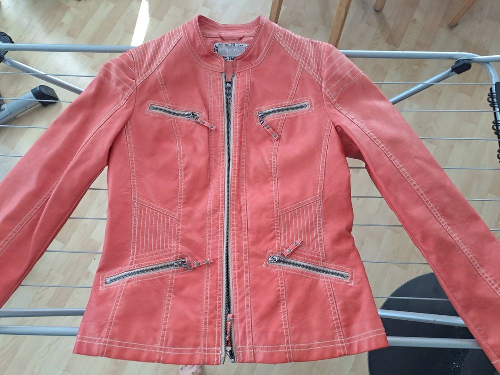 Kunstlederjacke (Gebraucht) in Rehetobel für CHF 14 – mit Lieferung auf Ricardo kaufen