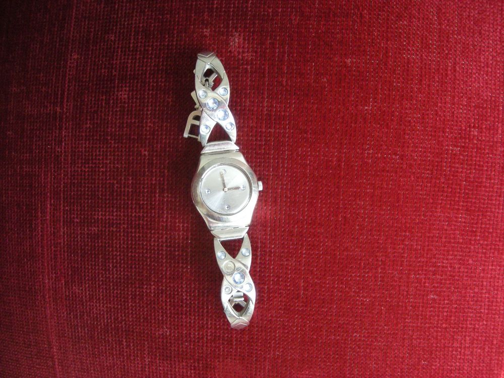 Damen "Iron Swatch" Armbanduhr mit Batterie (Gebraucht) in Spreitenbach ...