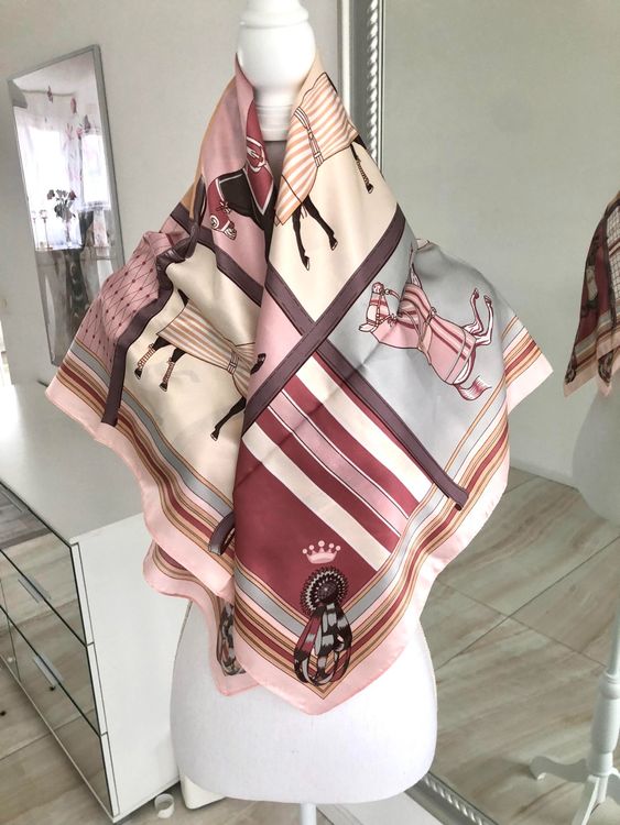 Elegante Foulard Halstuch neu Pferdemotiv Pastell Rosa (Neu (gemäss Beschreibung)) in Bern für ...