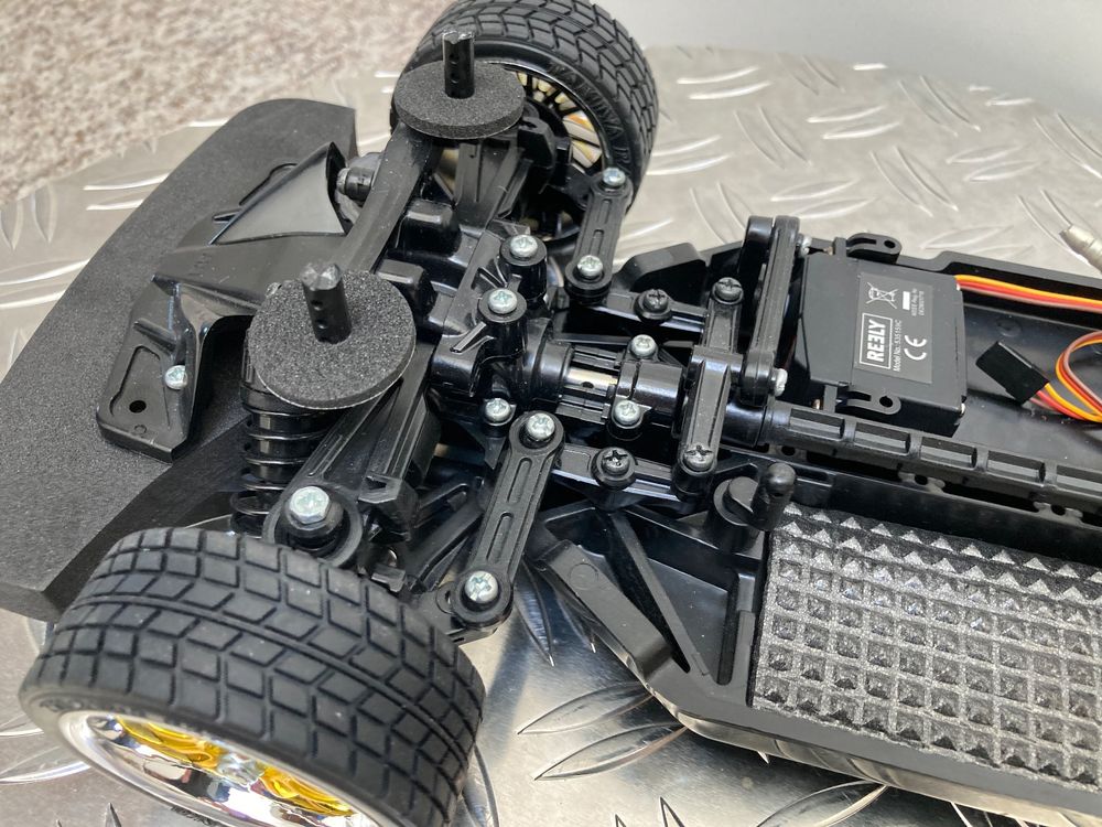 Tamiya TT-02 Chassis & HPI Karosserie Pontiac Trans Am 1971 (Neu ...