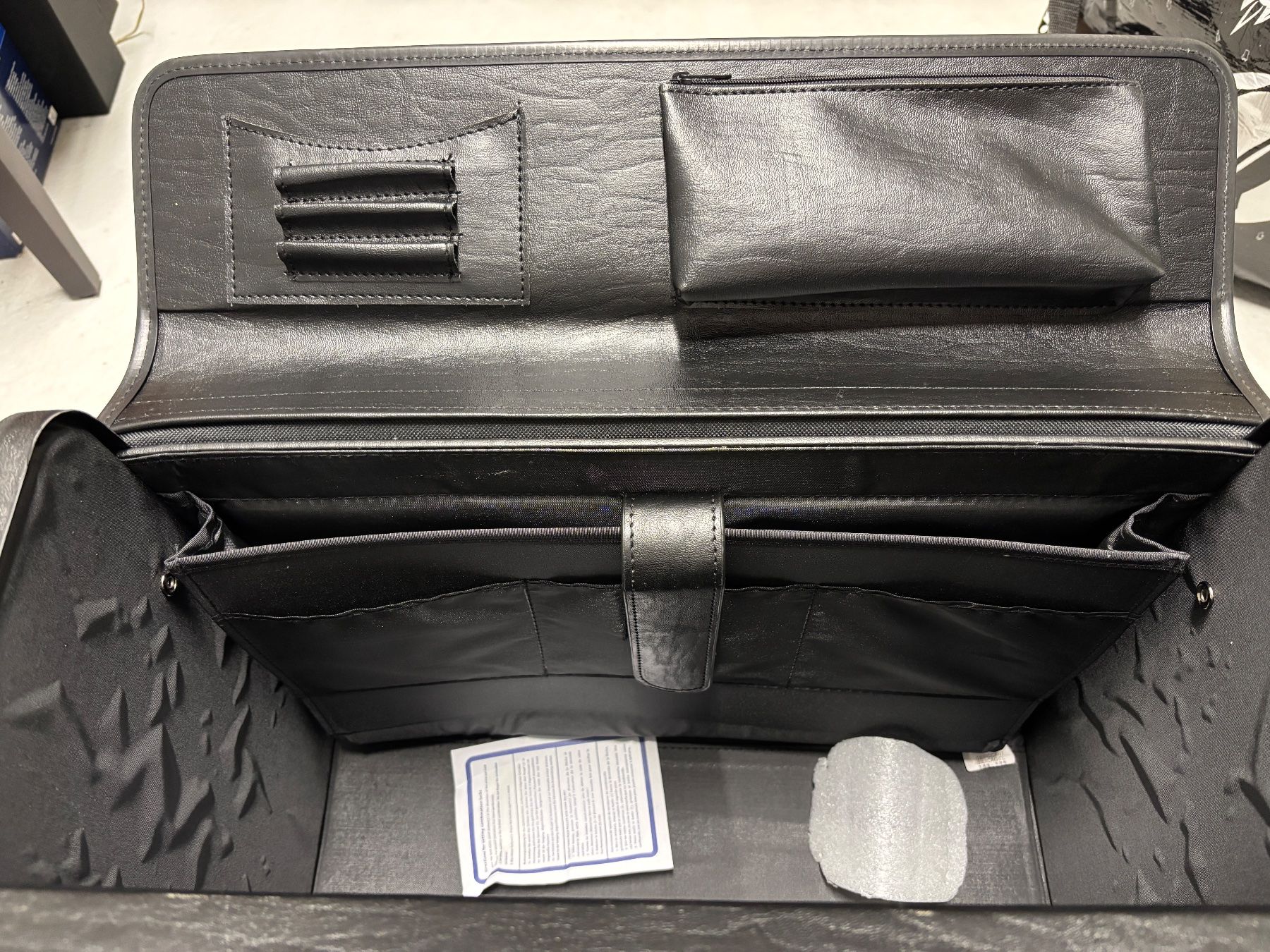 Pilotenkoffer Aktenkoffer 49cm Kunstleder 4 Rollen *NEU* (Neu (gemäss ...