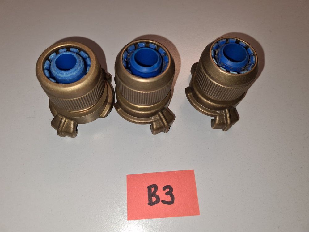 Schlaufkupplung GEKA Messing (Gebraucht) in Rheineck für CHF 10 – mit Lieferung auf Ricardo kaufen