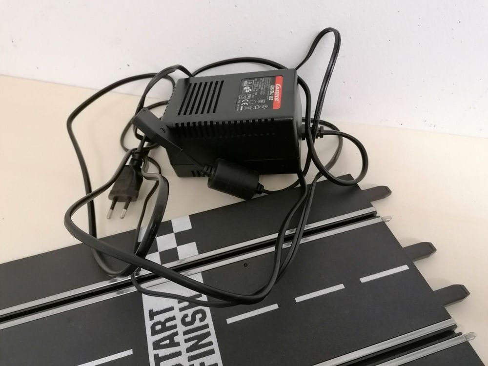 Carrera digital 132 /124 Control Unit (Gebraucht) in Luzern für CHF 35 – mit Lieferung auf ...