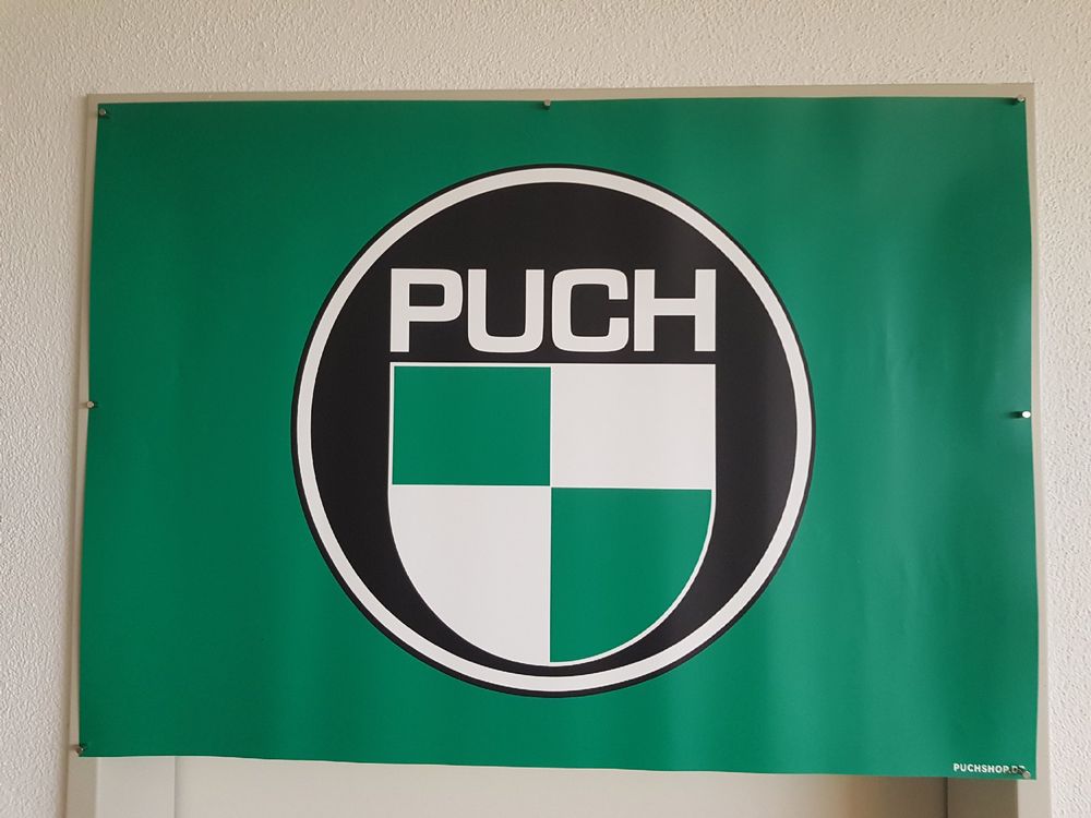 Poster "Puch Logo auf grün" A1 (59x84cm) (Neu und originalverpackt) in ...