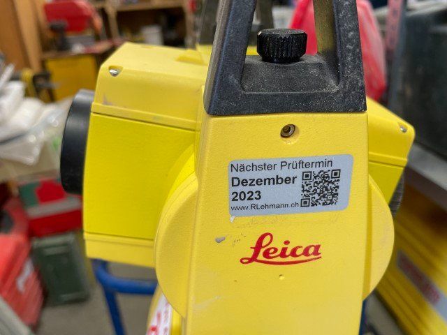 Leica Builder Tachymeter (Lot 252) Standort 4153 Reinach (Gebraucht) in ...