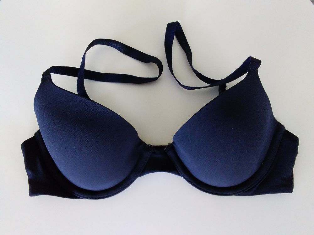 Calvin Klein Schalen BH Schwarz Cup 70A (Gebraucht) in Buchrain für CHF ...