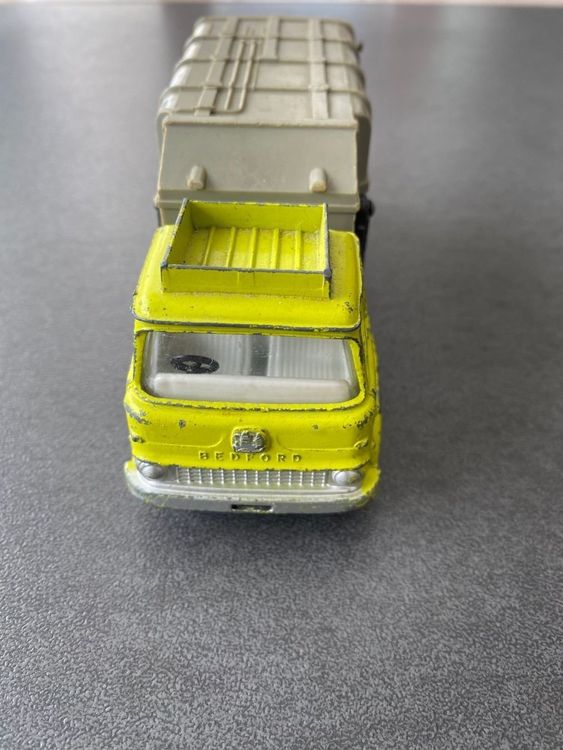 Dinky Toys camion Bedford poubelles (Gebraucht) in Meyrin für CHF 30 ...