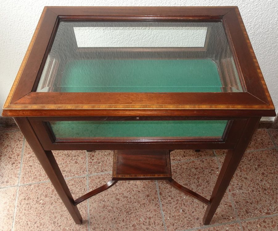 Vitrine | Kaufen auf Ricardo