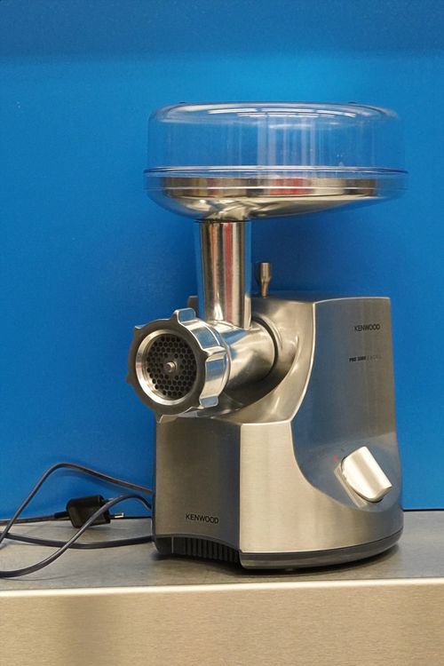 Kenwood Pro 2000 Excel Fleischwolf | Kaufen auf Ricardo