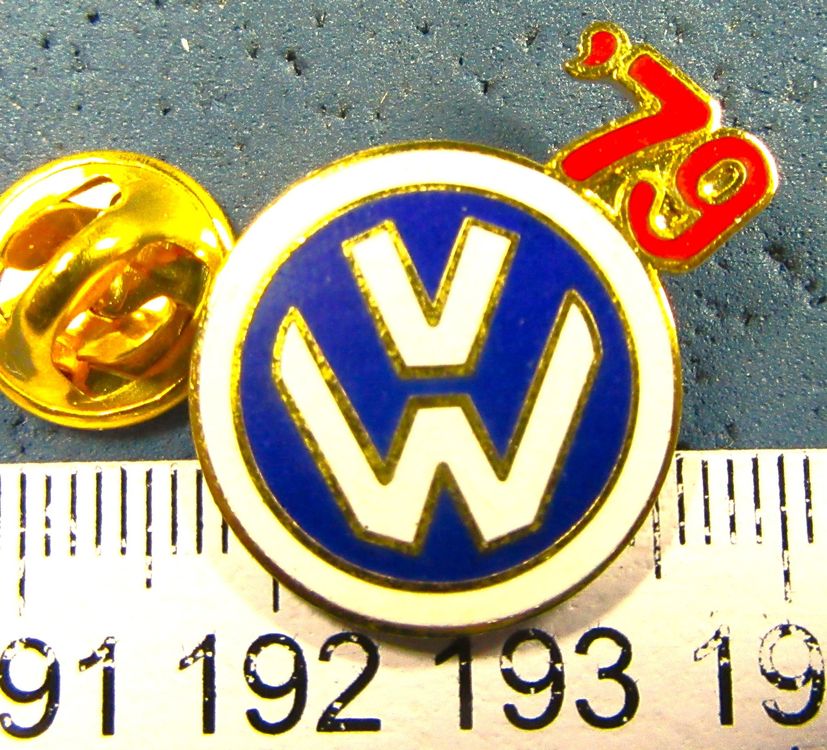 VW '79 AUTO LOGO SCHMUCK-PIN GOLDIG ENAMEL TOP-QUALITÄT (Gebraucht) in ...