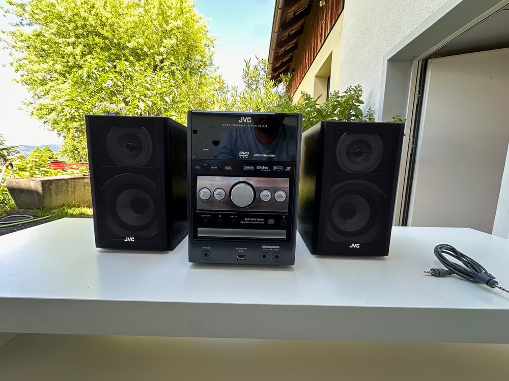 JVC UX-G48E Multimedia Stereo DVD/CD/USB/FM/AM/AUX Schwarz (Gebraucht ...