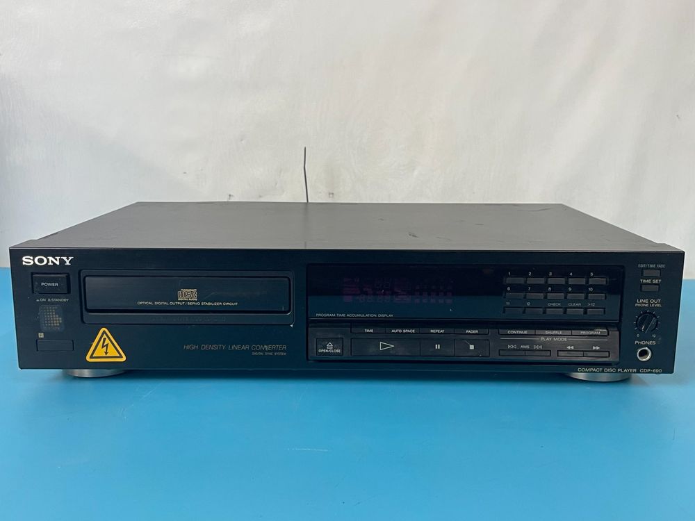 Sony CD-Player Modell CDP-690 | Kaufen auf Ricardo