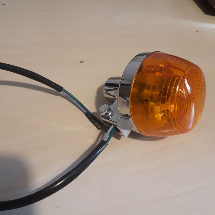 Honda cm 125 blinker (Neu (gemäss Beschreibung)) in Morbio Inferiore ...