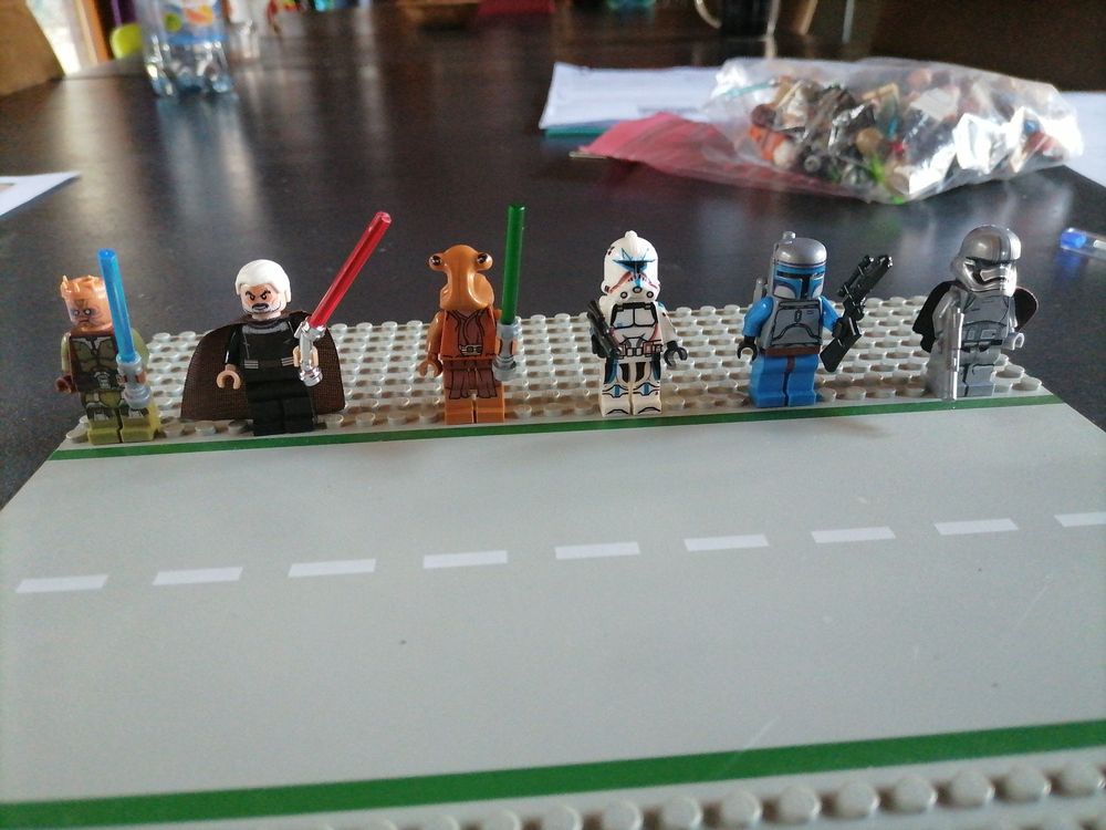 Star Wars Minifigurine PAS LEGO (Neuf (Voir description)) à Pravidondaz ...