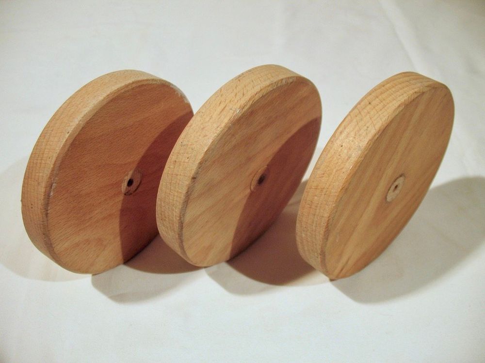 3 Holz Räder Massiv Buche für Fahrzeuge Wagen Basteln (Gebraucht) in ...