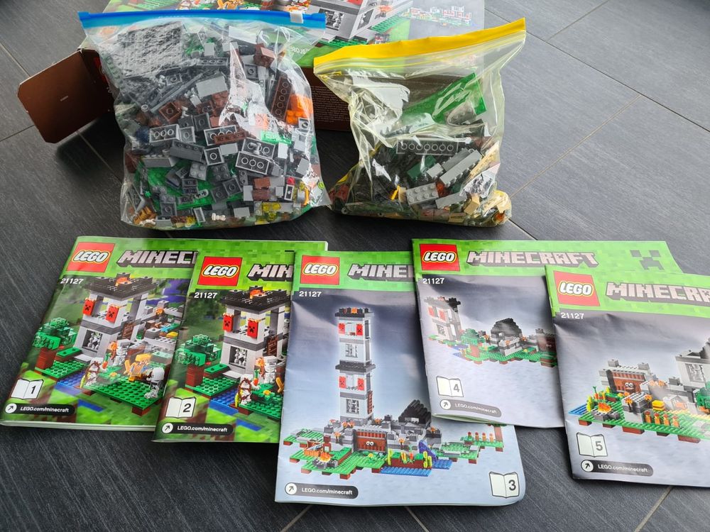 Lego Minecraft " Die Festung" ( 21127) (Gebraucht) in Hombrechtikon für ...