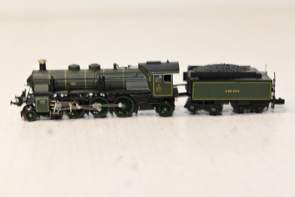 K.Bay Dampflok grün Arnold Spur N ohne OVP ,läuft nicht (Defekt) in für CHF 31 – mit Lieferung ...