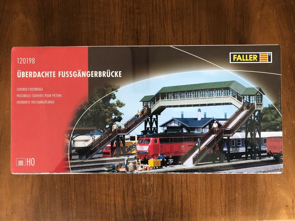 Faller 120198 Überdachte Fussgängerbrücke H0 (Neu und originalverpackt) in Port für CHF 13 – mit ...